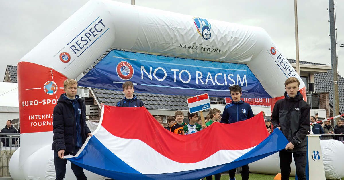 In beeld: Jubileumeditie Hanze Trophy van start in Zwolle-Zuid - 1Zwolle